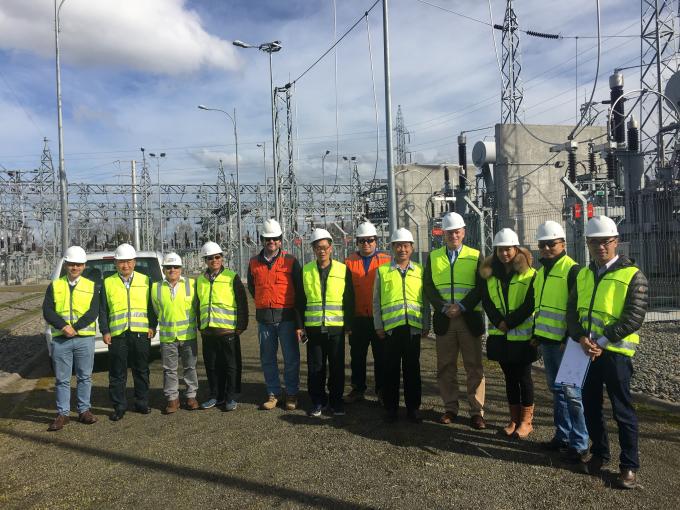 GR50 ASTM A36 550KV 28m Q345 High Mast Light Pole