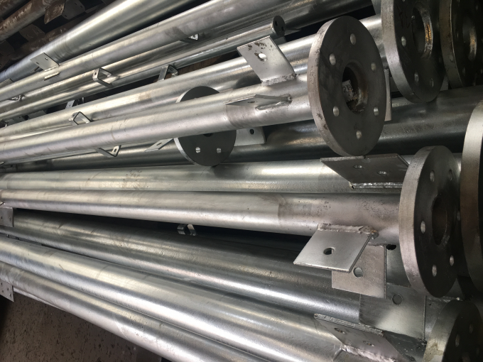 Triangle Self Supporting Antenna Tower Signal Transmission Guyed Wire Tower