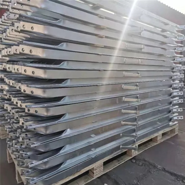 Hot Dip Galvanized Steel Cross Arm Fittings Angle Iron For Overhead ...